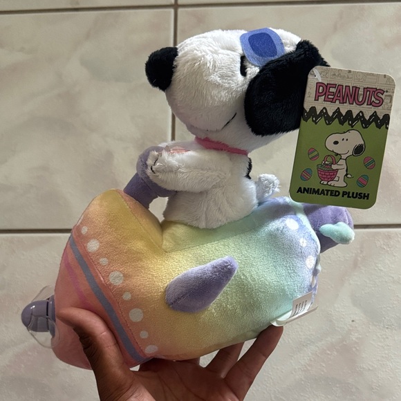 Peanuts | Toys | Peanuts Snoopy Easter Plush W Spinning Propeller ...